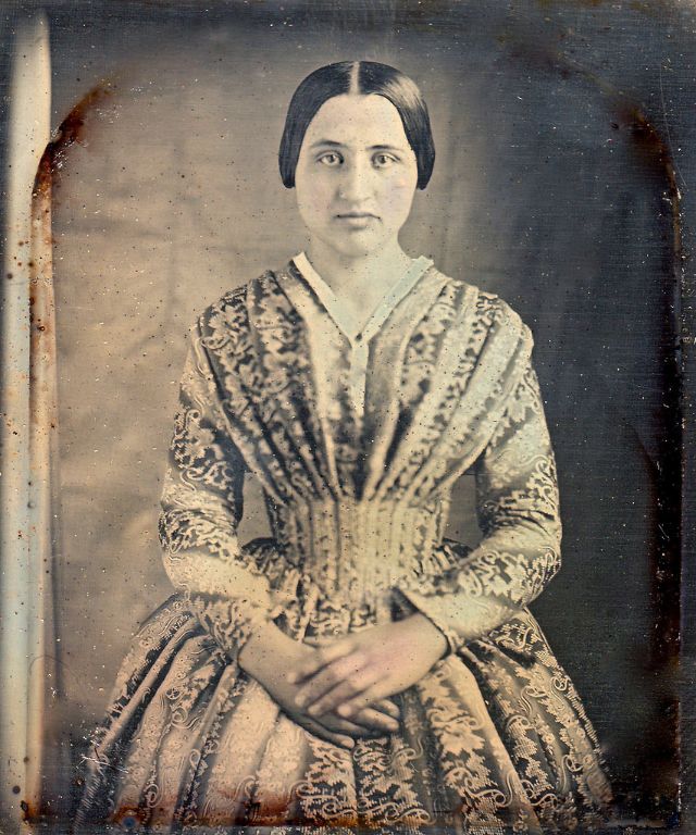 39 Stunning Photos of Upper-Class Girls in the Mid-19th Century ...