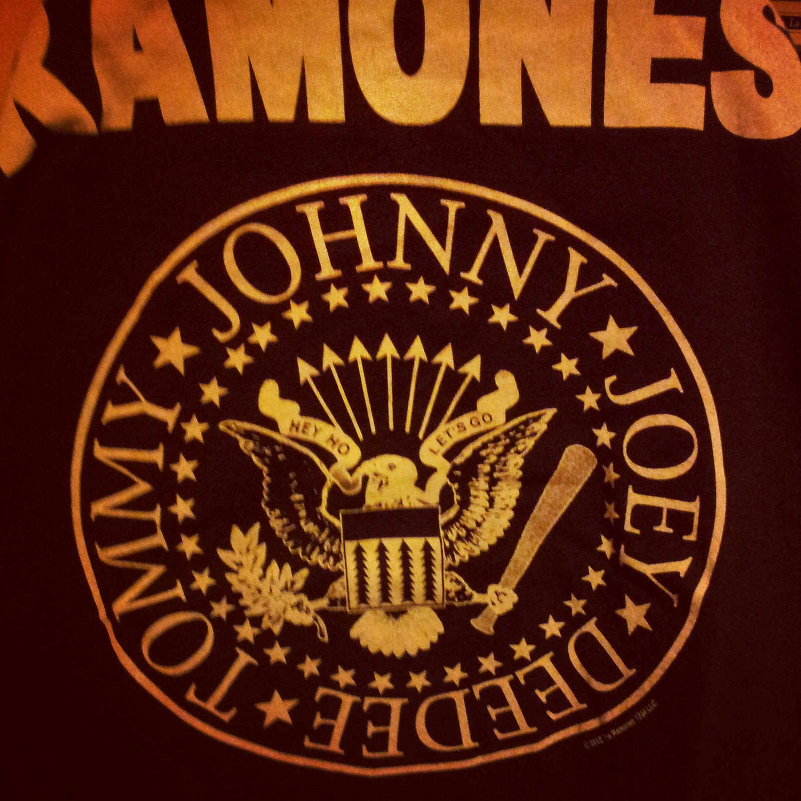 Arturo Vega: Autor del logo de los Ramones (DEP) | LasMilVidas