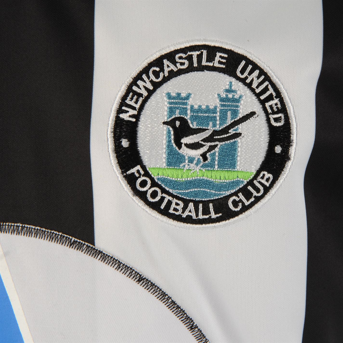 Awesome - 8 Newcastle United Retro Kits Released - Footy Headlines