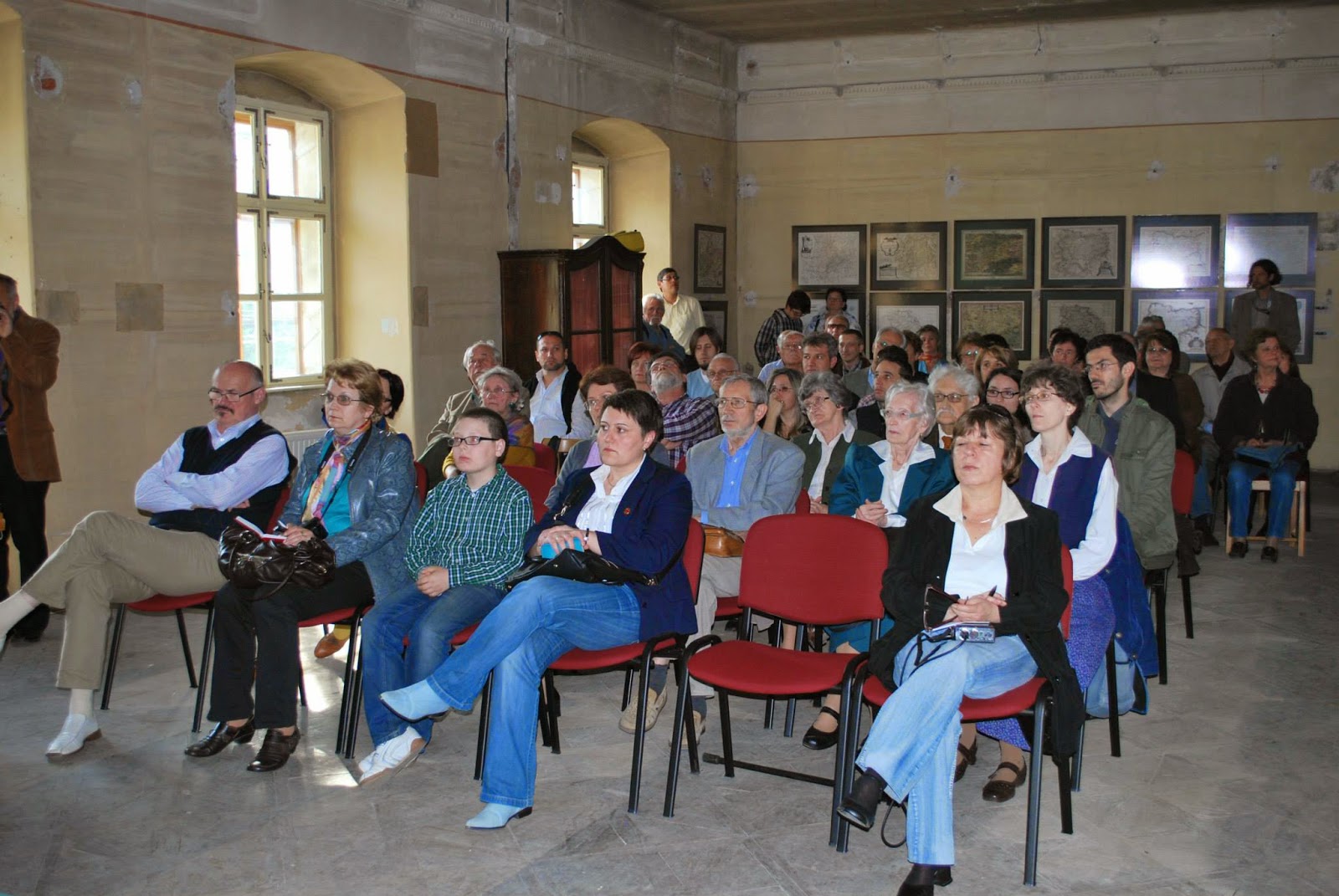 Iskola a Dombon: Élmunkás utca 1. szám: Dávid megmondja, hány állatot ...