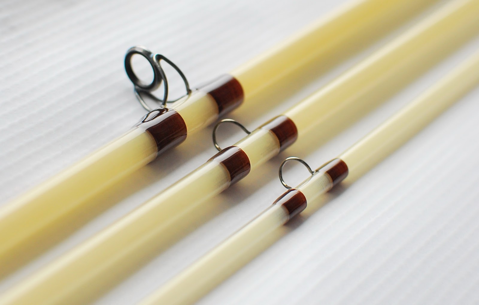 Handcrafted graphite and fiberglass fly rods: T.F.M. Swift Epic