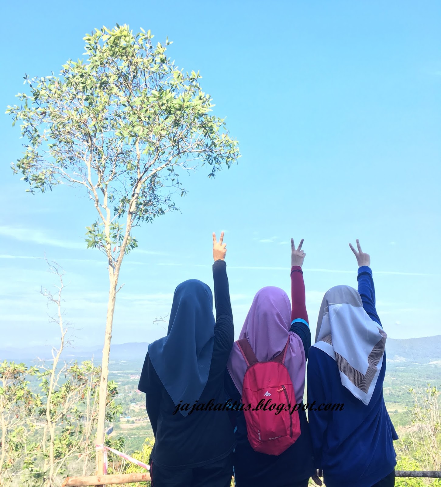 BUKIT HARIMAU MENANGIS, TERENGGANU - Cik Jaja