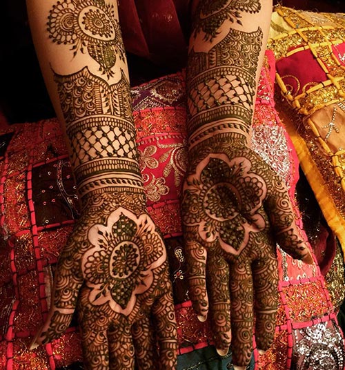 20+ Beautiful Mehndi Designs For Inspiration