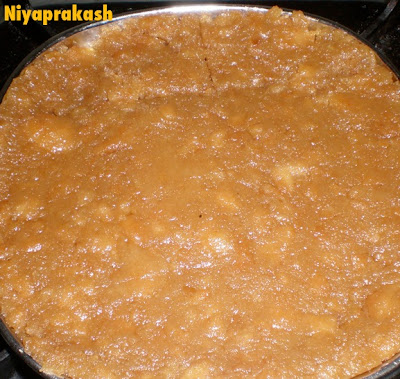Niya's World: Arrowroot Biscuit Halwa