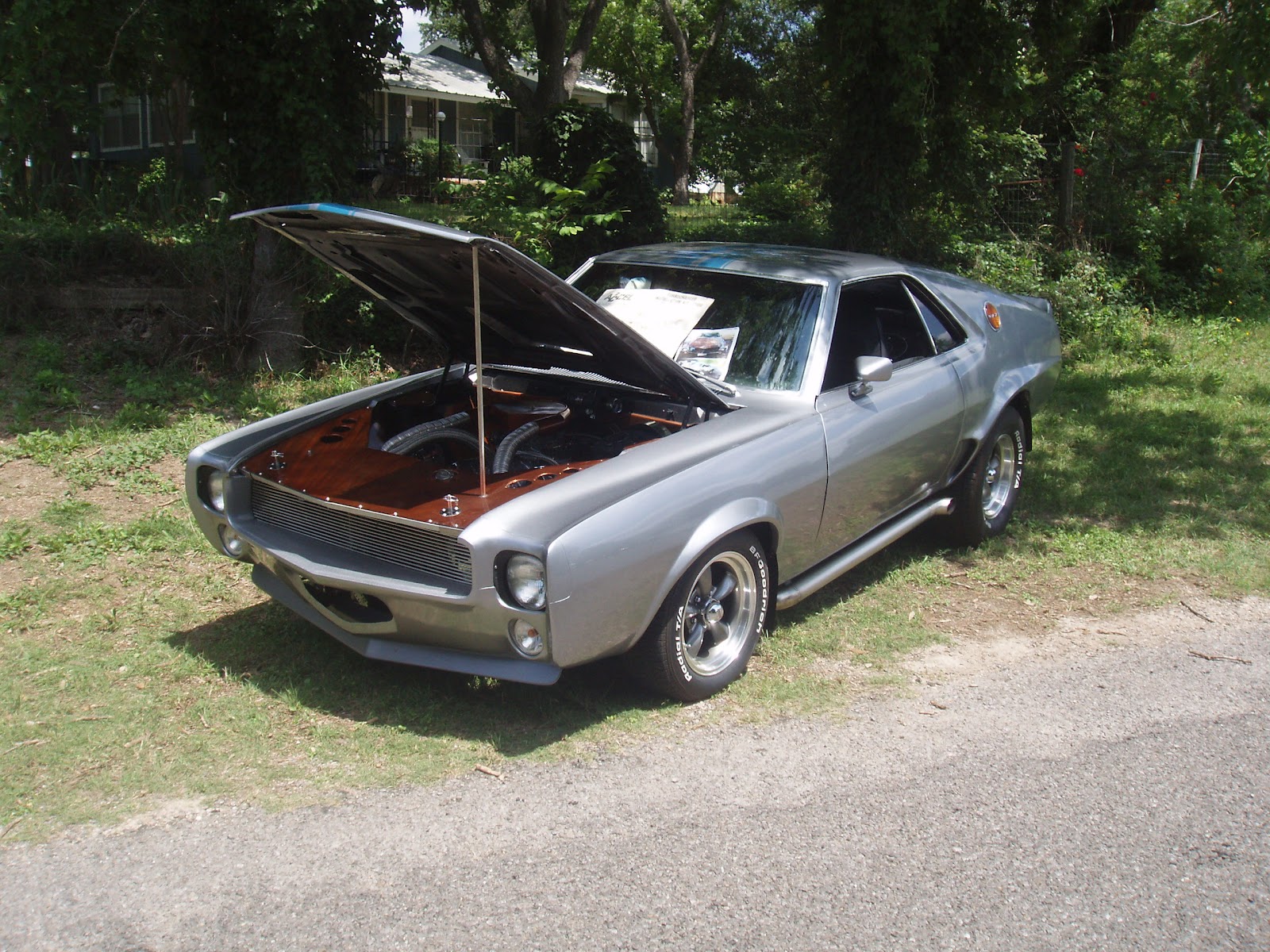 Shifting Gears: Car Show Report- 5/19/12