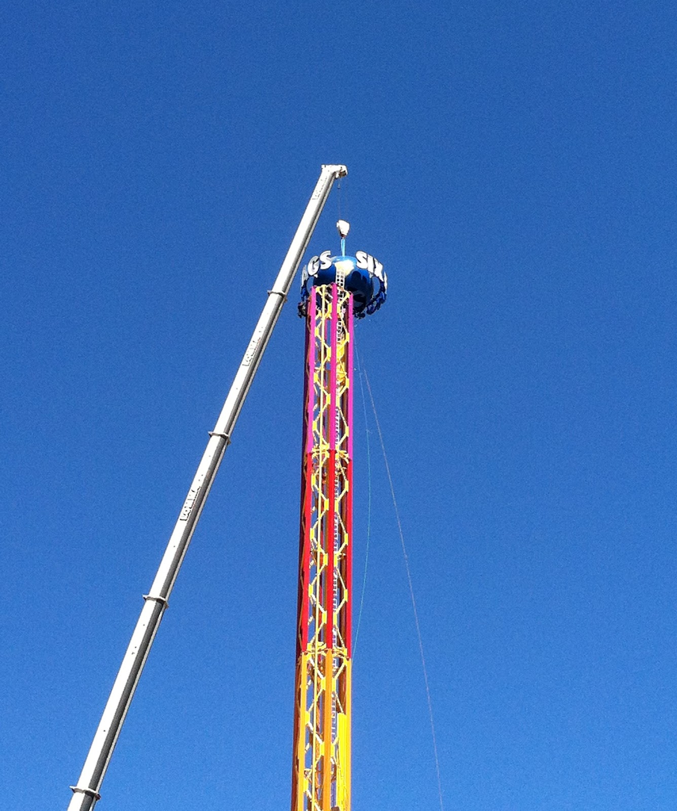 NewsPlusNotes: Six Flags Great Adventure Tops Off SkyScreamer