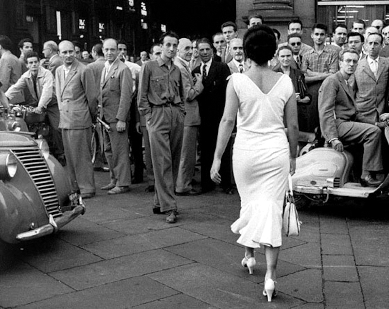 49 Old Photos of Men Staring at Women in the Past ~ Vintage Everyday