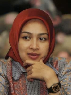 Foto Profil Dan Biodata Airin Rachmi Diany | seputar informasi