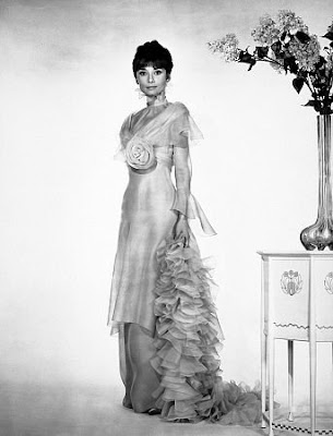 little augury: Mrs. Higgins at home