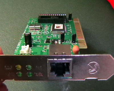 TARJETA MADRE Y SUS PARTES: PUERTO RJ45