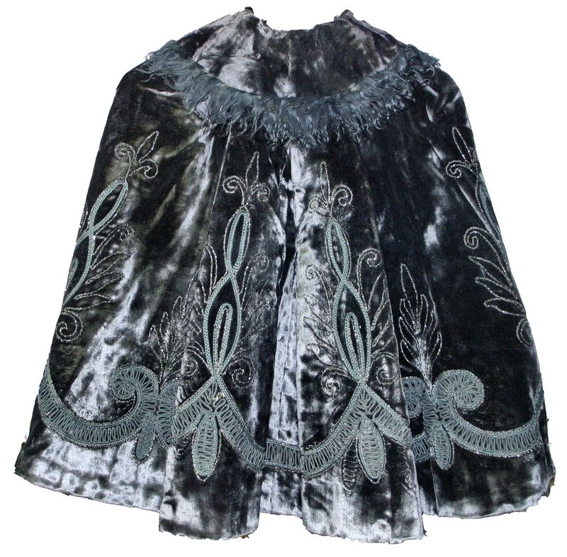All The Pretty Dresses: Victorian Cape