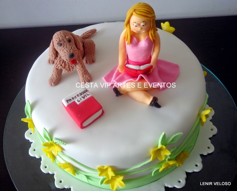 CESTA VIP ARTES E EVENTOS: BOLO DECORADO COM CACHORRO E ESTUDANTE DE ...