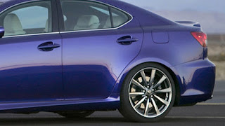 新型 IS 2020年後半に登場！新型 IS F 復活！