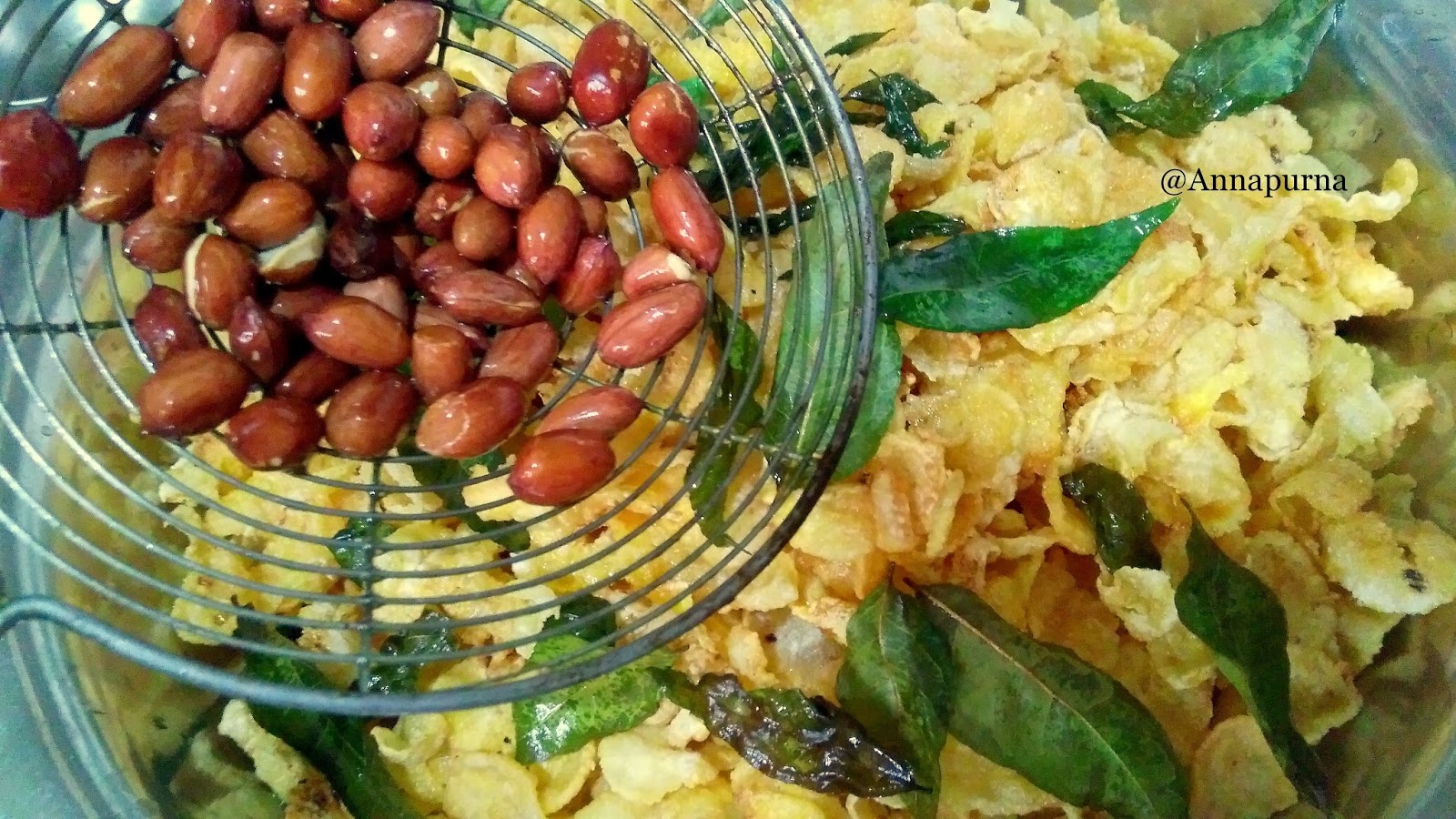 Annapurna: Cornflakes Chivda / Makai Poha Chivda Recipe