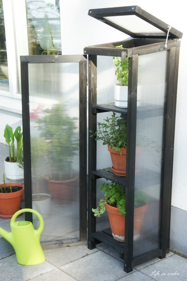 Life in order: Strömsö minikasvihuone