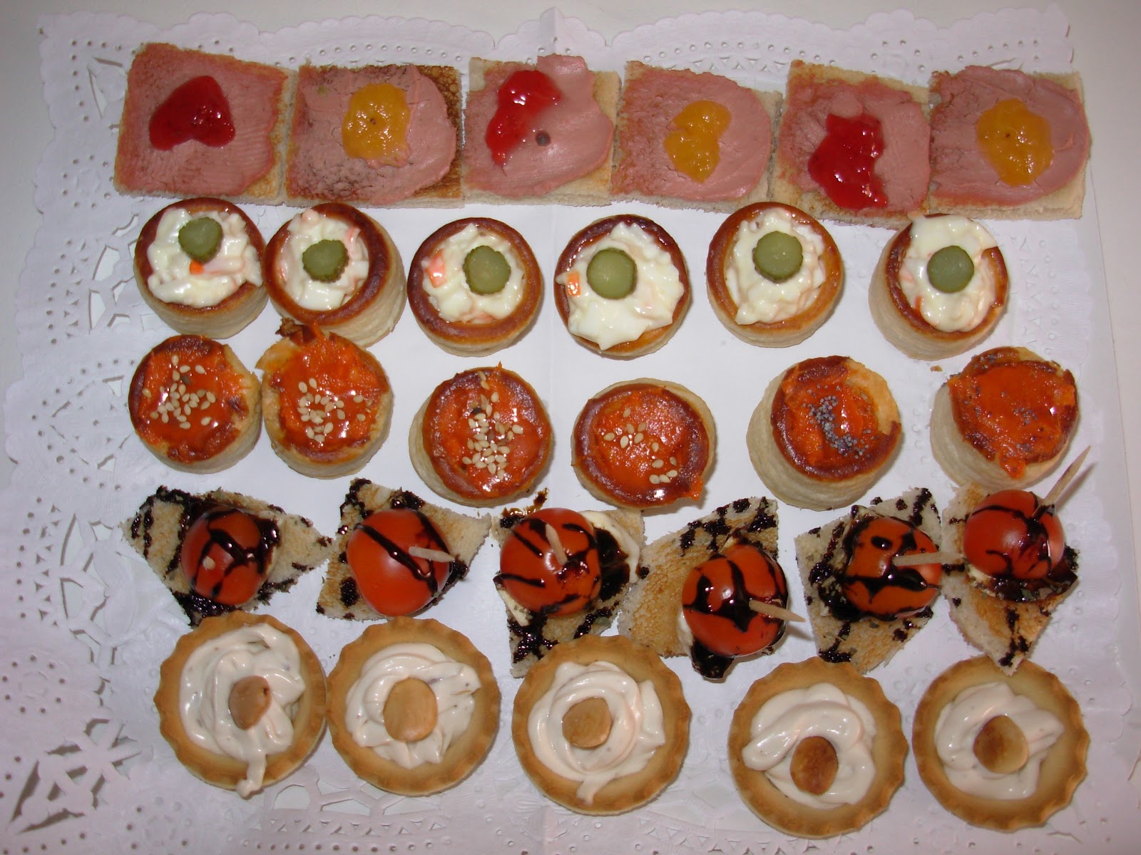 COCINANDO CON LA FAMILY: CANAPES FRIOS