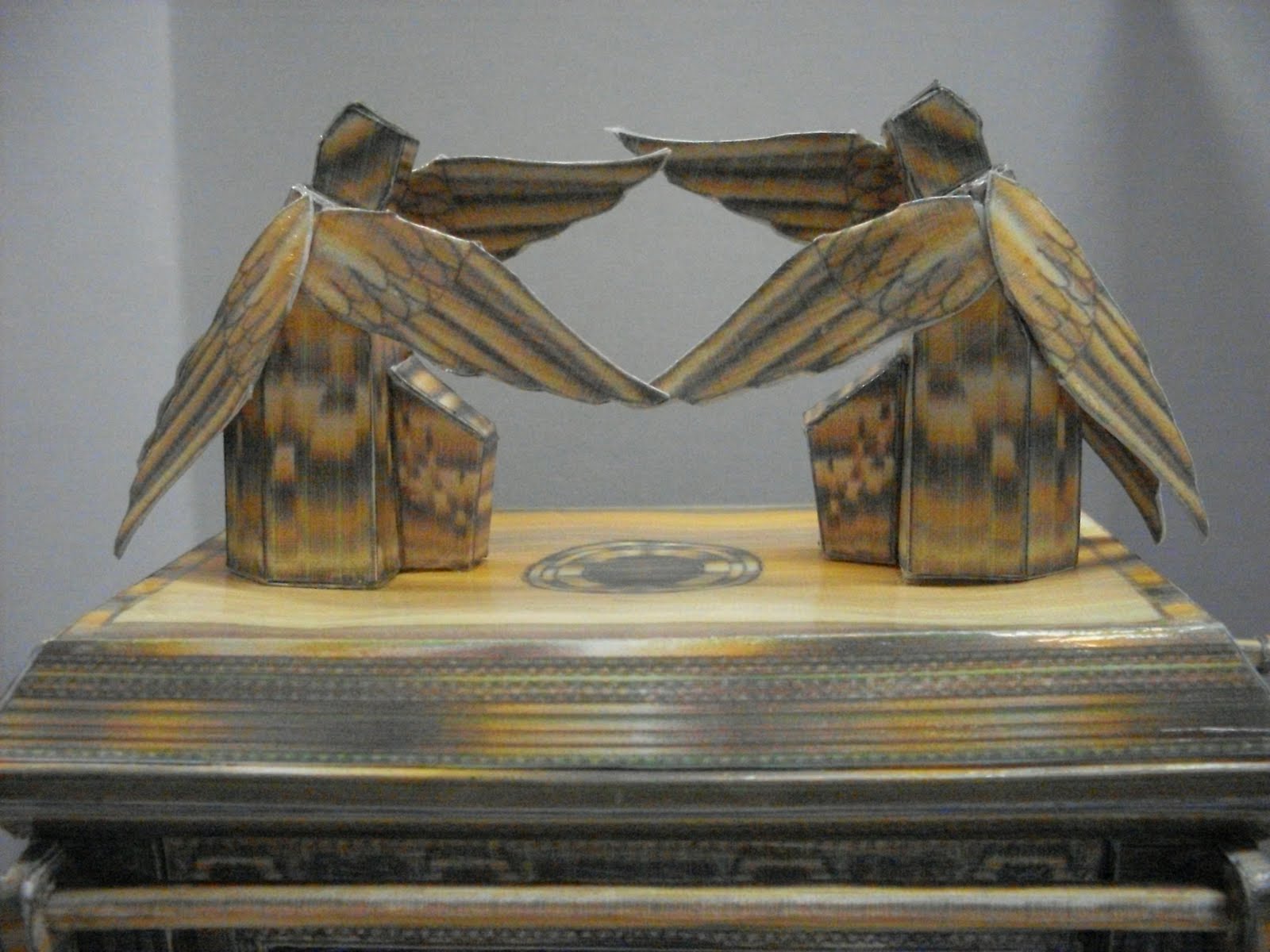 BLOG DO VÉIO ARTE EM PAPEL - PAPER MODEL E PAPER CRAFT: Arca da Aliança ...