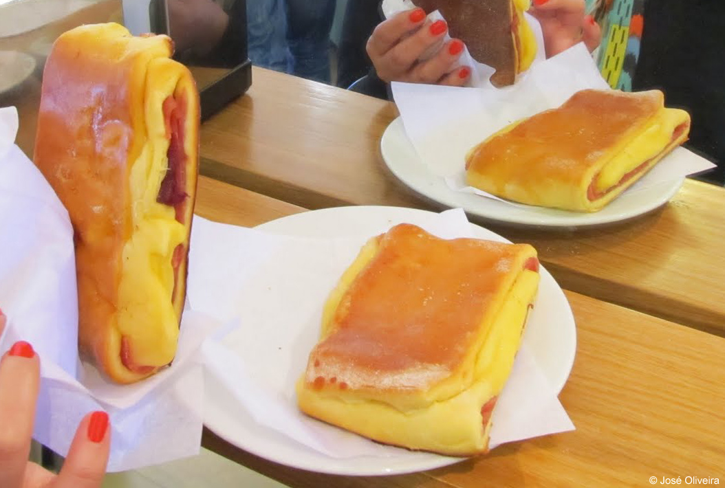 Quarto Duplo Com Vista: Lanche misto