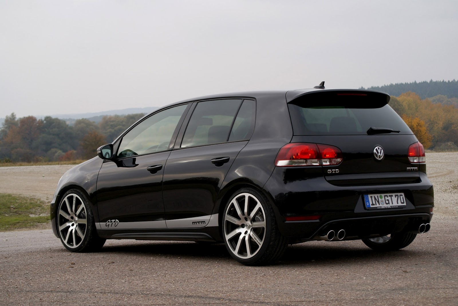 AUTOS IMÁGENES AXEL: Volkswagen Golf GTI y GTD por MTM