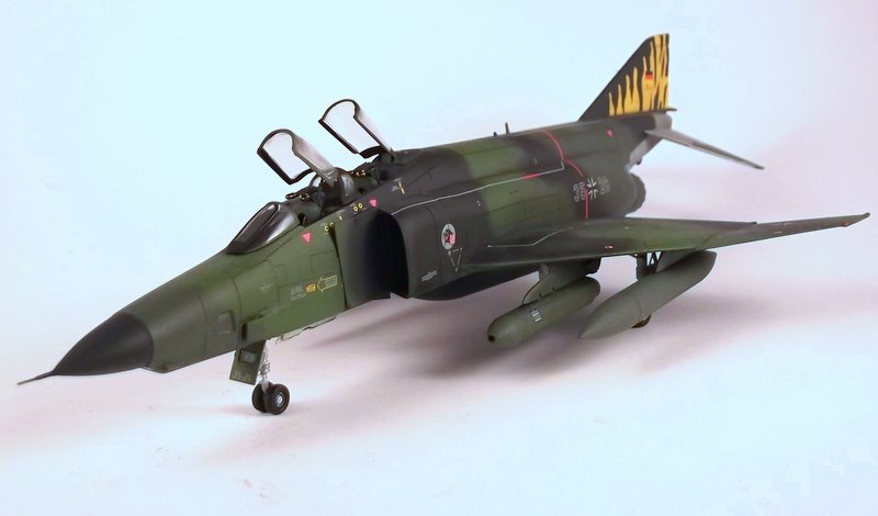 Gulumik Military Models: RF-4E Phantom II TIGERMEET 1/72 Revell - Gallery