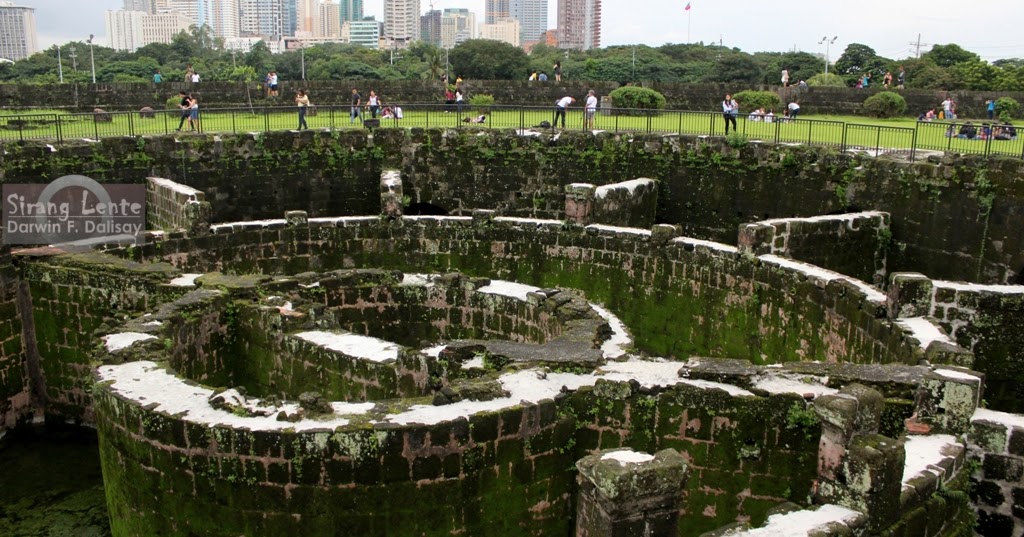 SIRANG LENTE | TRAVEL & HIKE: Baluarte de San Diego, Intramuros