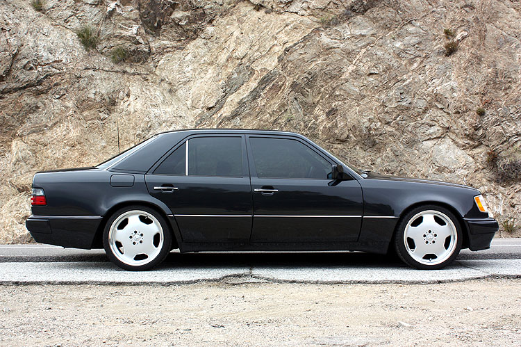 MERCEDES BENZ BLOG: Mercedes-Benz 500E w124