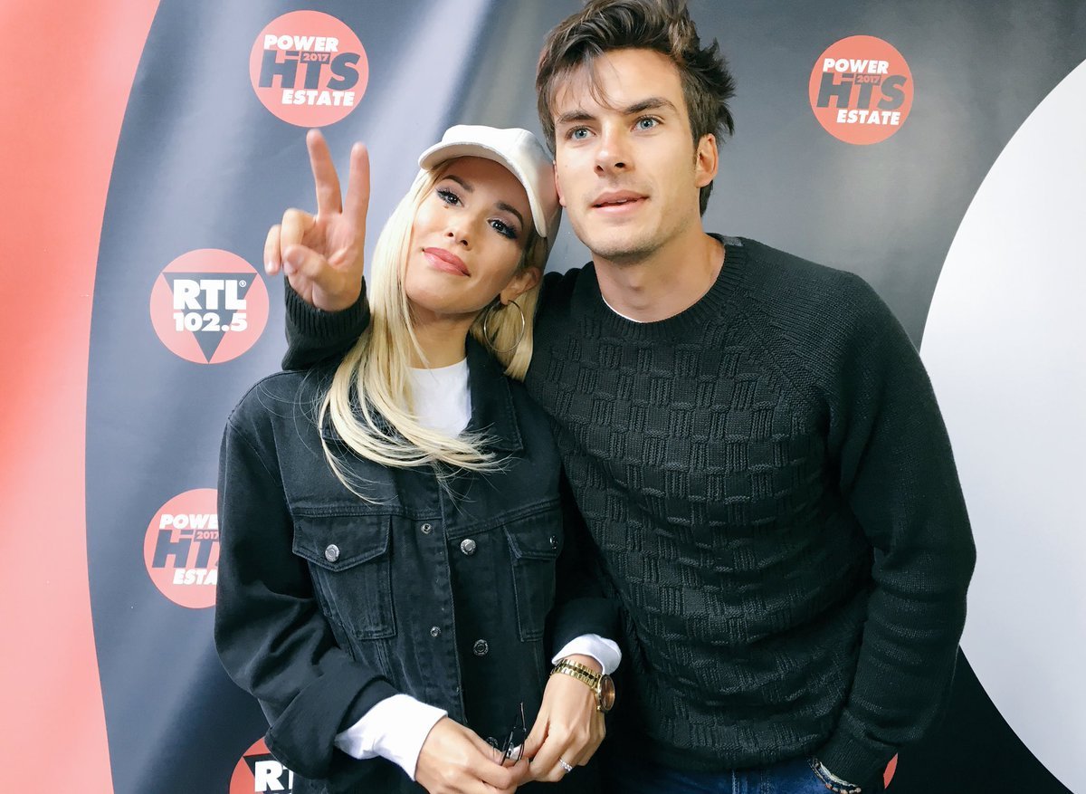 DVICIO FC: Vídeo y fotos de Andrés Ceballos ( Dvicio ) con Baby K en Italia