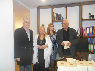 ROUMELH.blogspot.com: Η ΠΑΡΟΥΣΙΑΣΗ ΤΟΥ ΒΙΒΛΙΟΥ"Το Λ των λέξεων και του ...