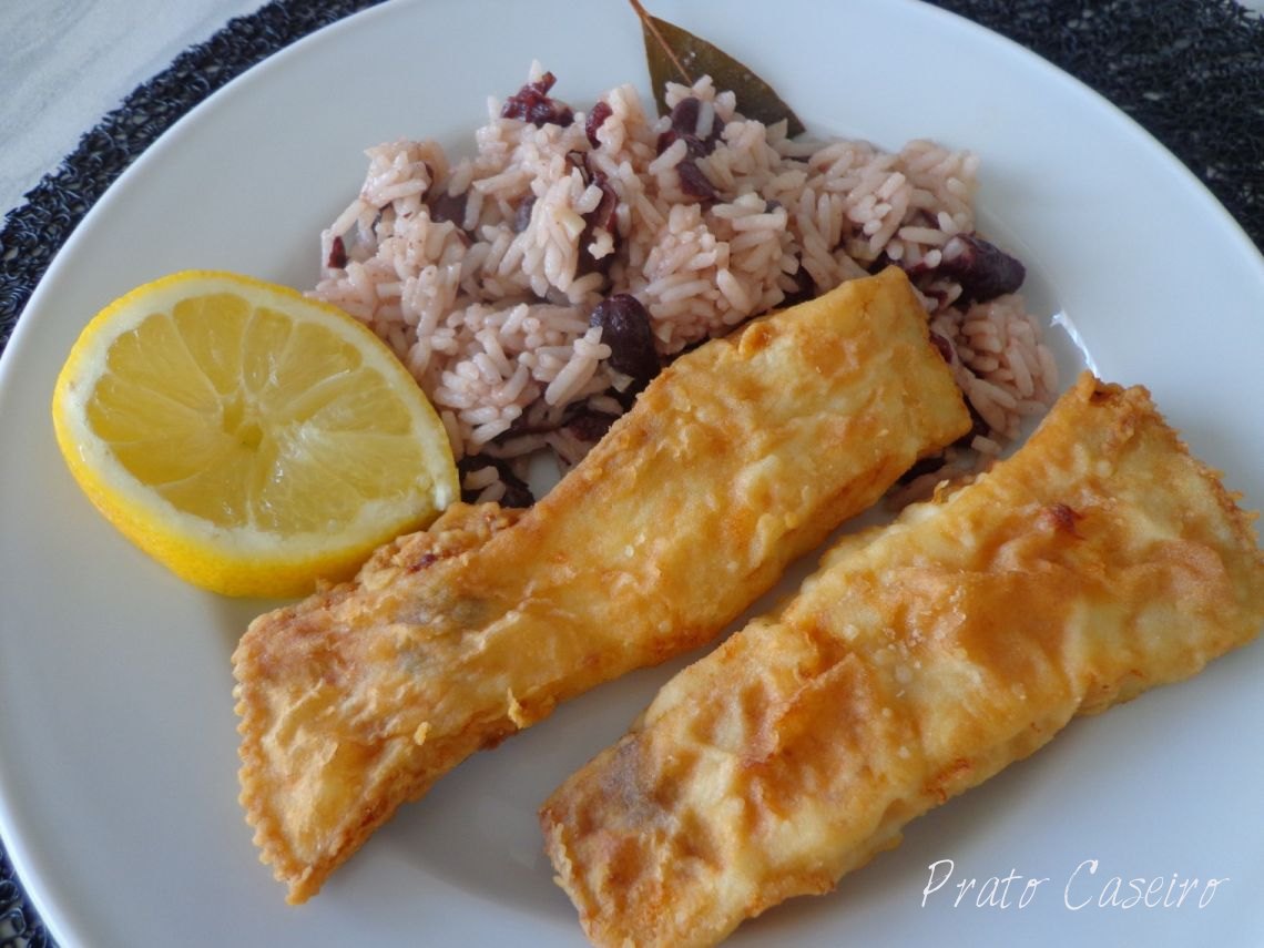 Prato Caseiro: Solha frita com arroz de feijão