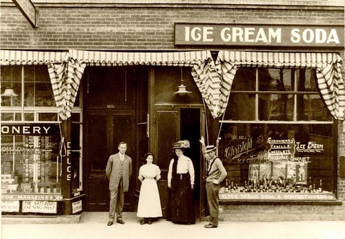 Living A Doll's Life : Ice Cream Parlor - Old West (Part One)