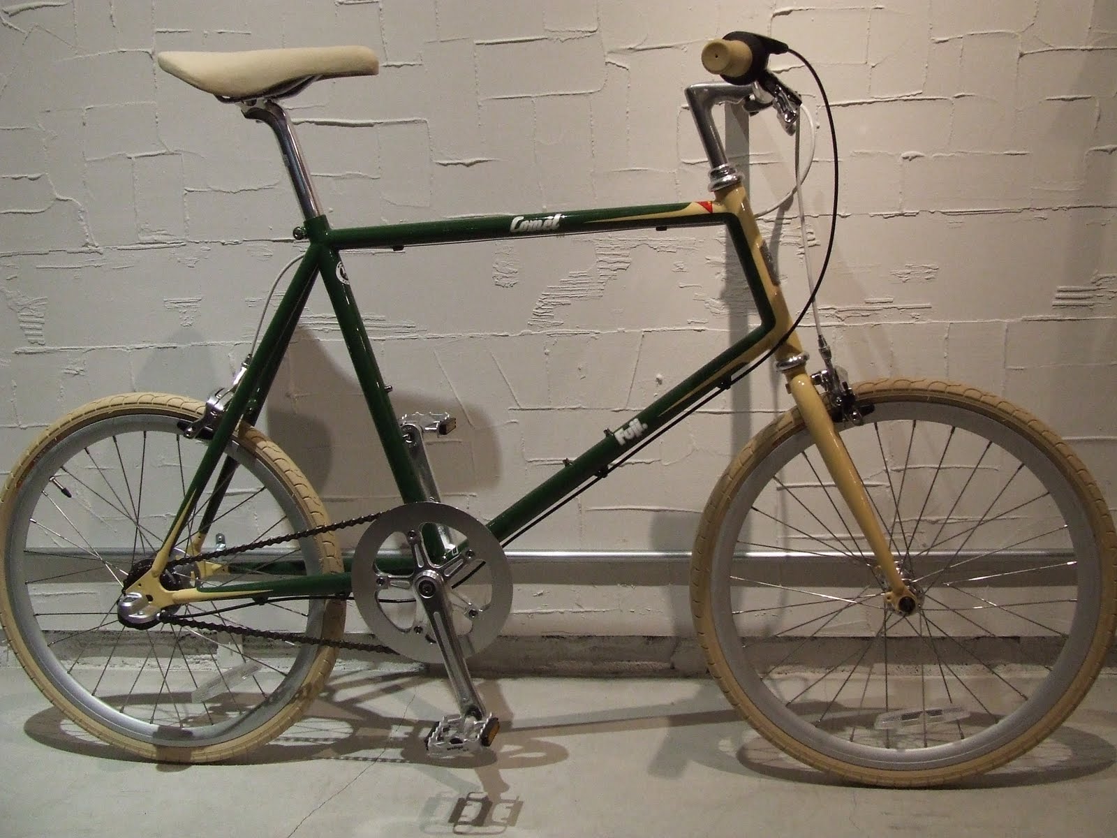 avelo Bicycle shop | アヴェロ バイシクル ショップ 浦和: 2012 FUJI COMET （フジ コメット）Pluto ...