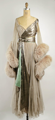 Ninatta'nın Bileziği: 1900'lerde İngiliz Tarzı