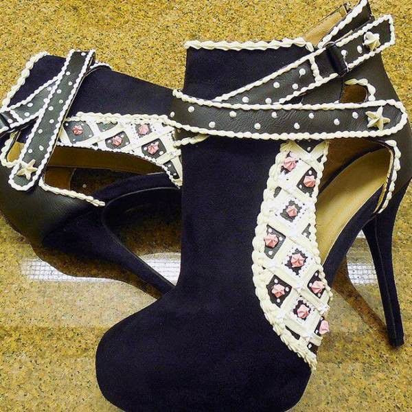 Foods: Delicious Footwear (Heel Shoes) for the Sweet Tooth