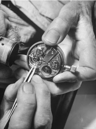 Running Dirt Roads: God as the Clockmaker: Thinking Through Deism and ...