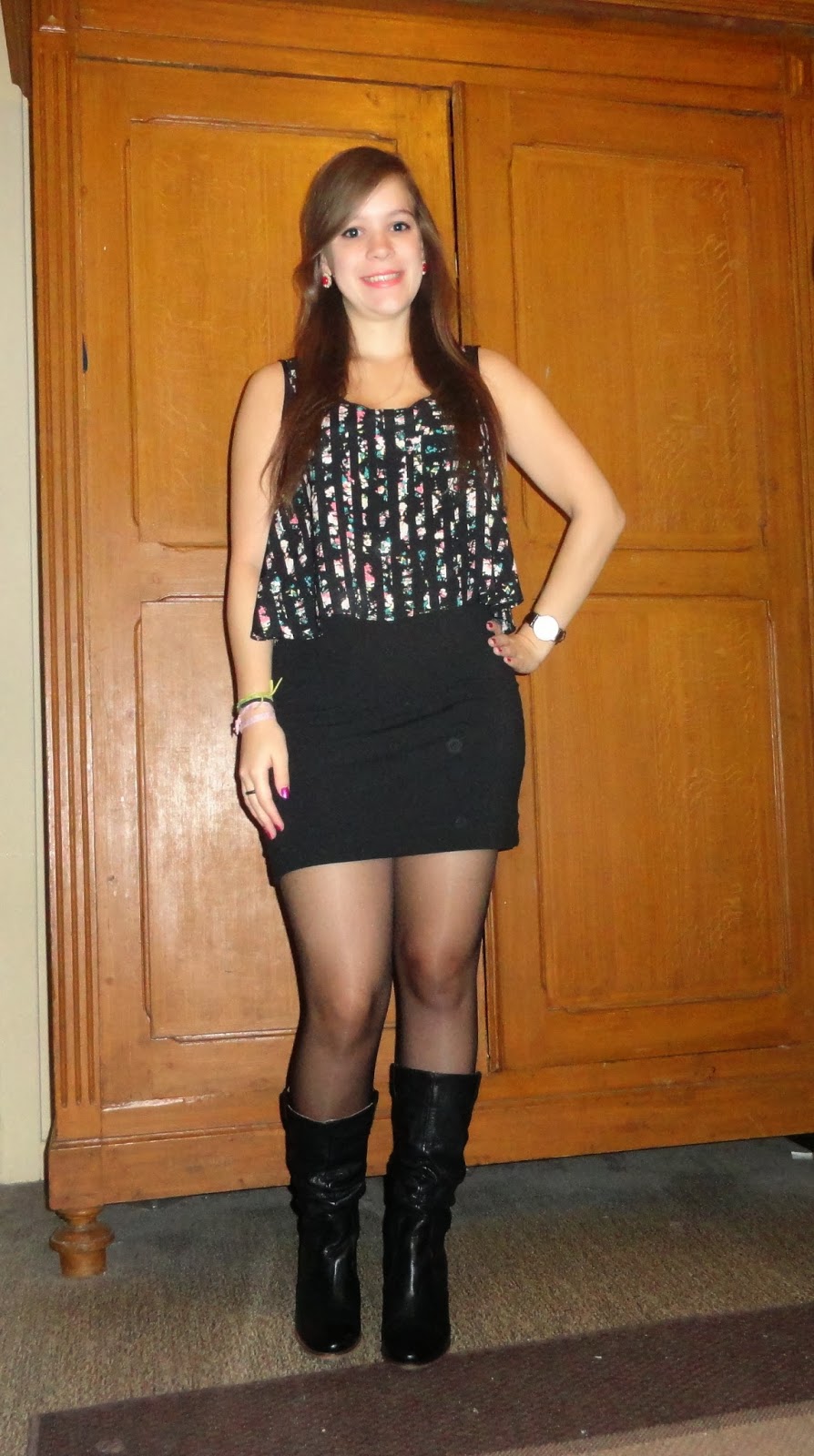 Clothes & Dreams: OOTD: Half-floral crop top