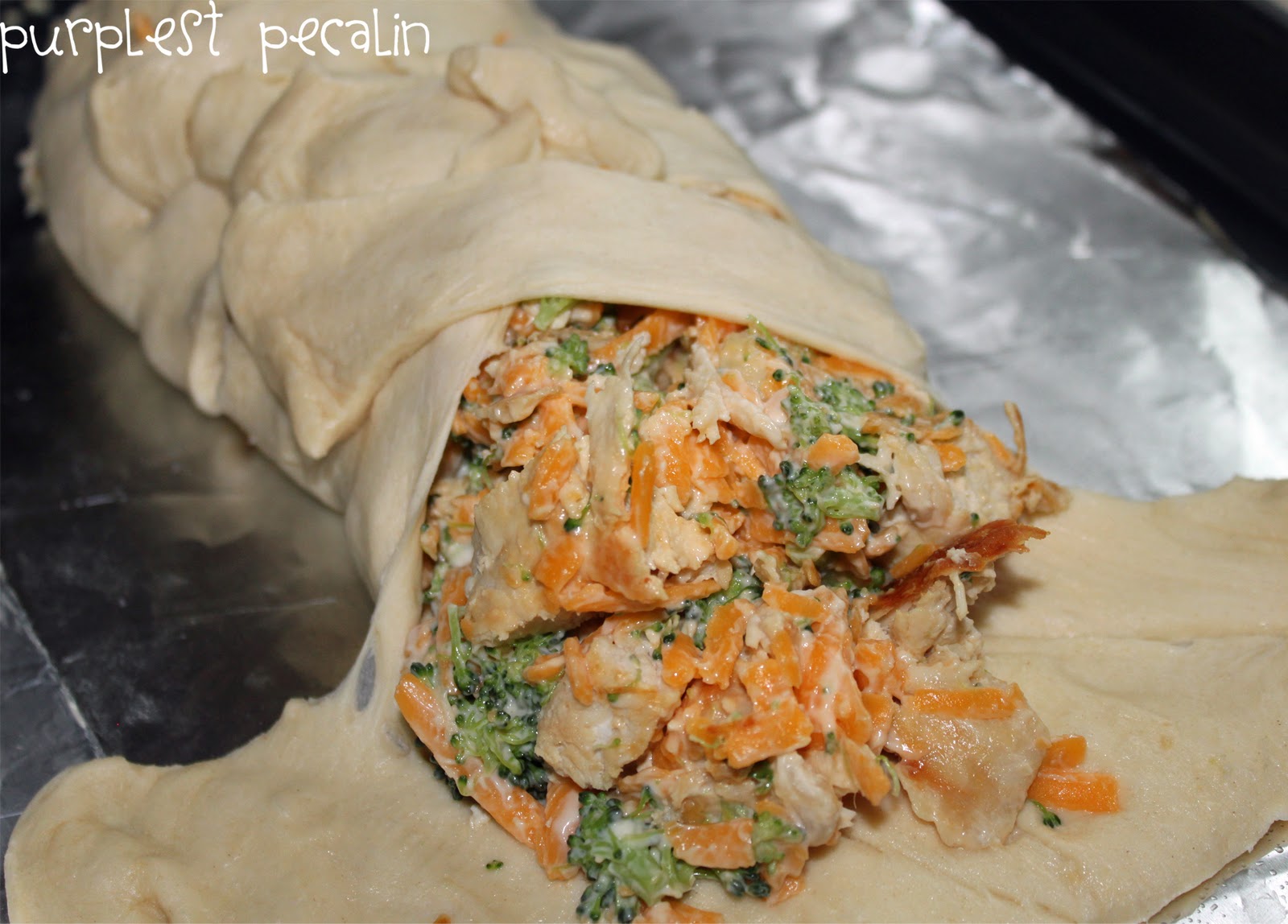 Purplest Pecalin: Chicken Broccoli Cheddar Braid