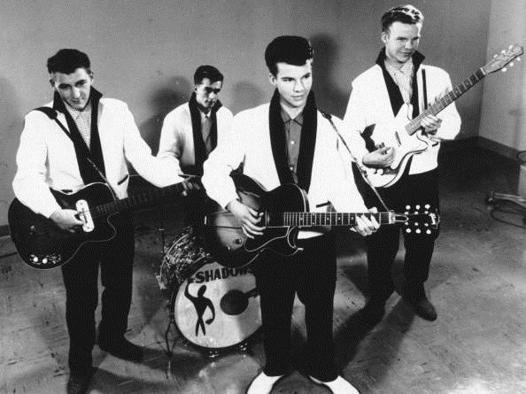 oz.Typewriter: In The Shadows of Bobby Vee and Elston Gunnn