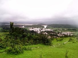 radhanagari wildlife and sanctury: RADHANAGARI DAM BACK WATAR