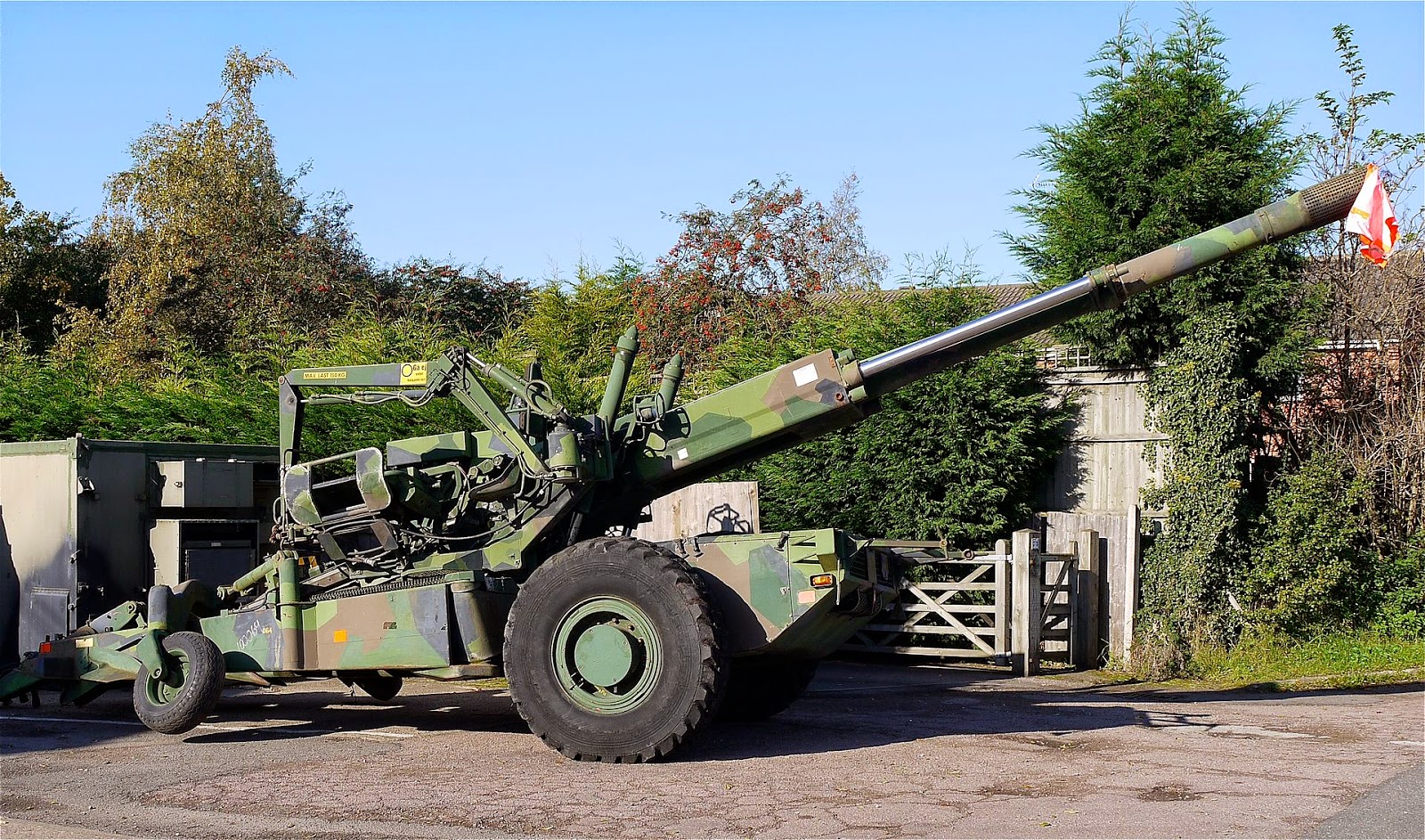 Machines for War: Fälthaubits 77 A (155 mm howitzer by Bofors)