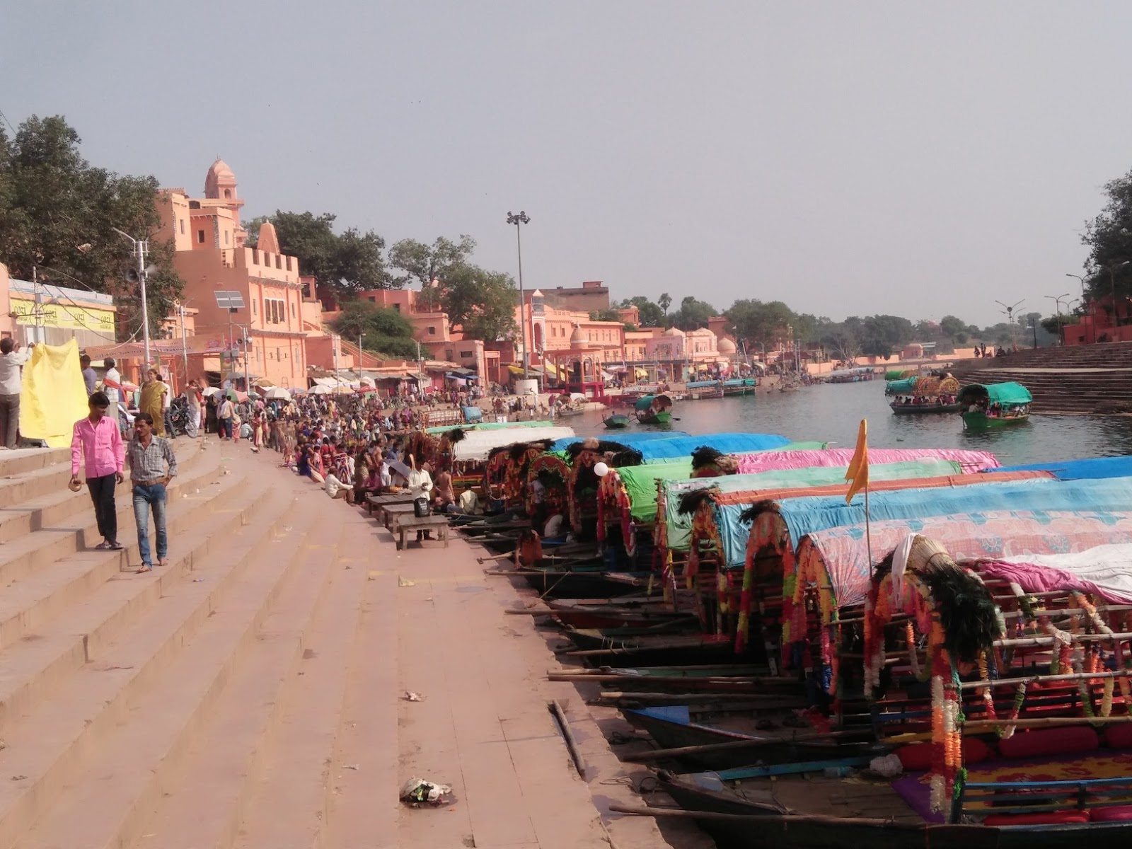 CHITRAKOOT DHAM THE CULTURAL HERITAGE OF INDIA: Ramghat