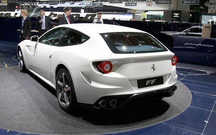 Ferrari FF - Well Turned Cars: Ferrari FF
