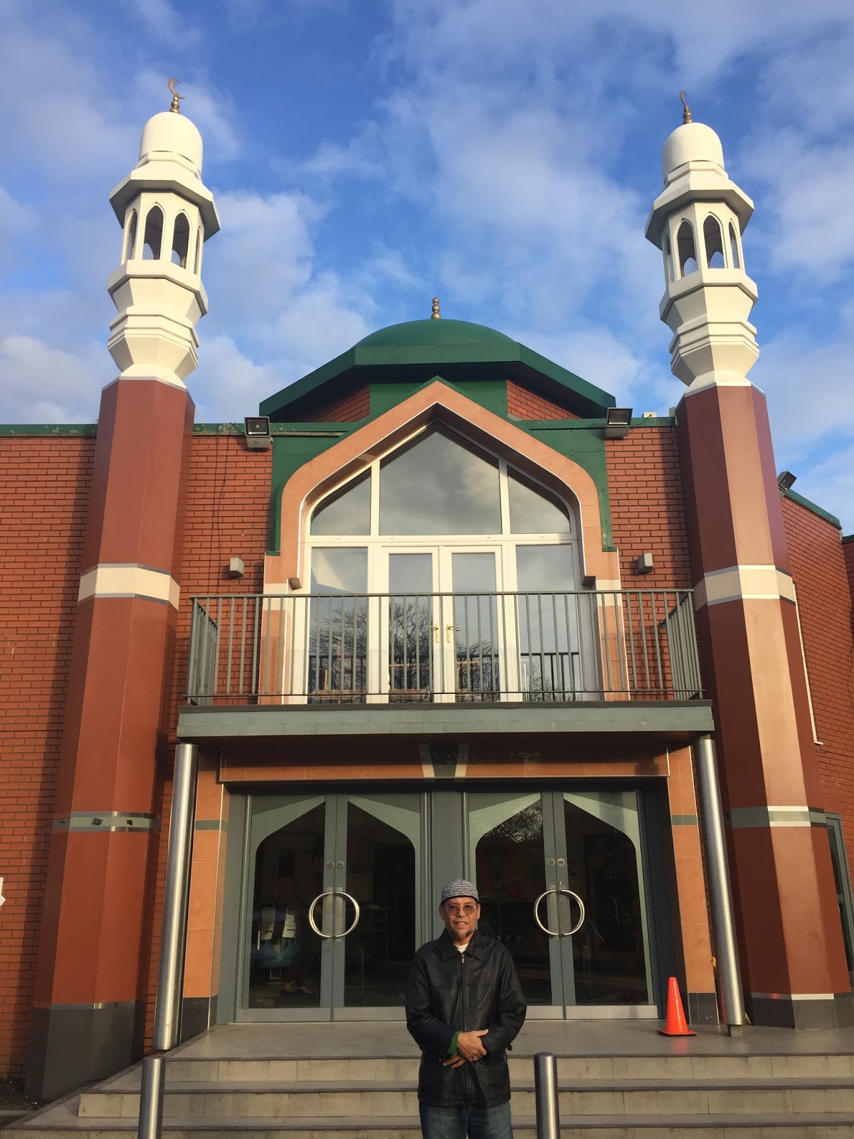 Dunia yang Kutemui: Masjid Didsbury Manchester - Kutemui kau ketika ...