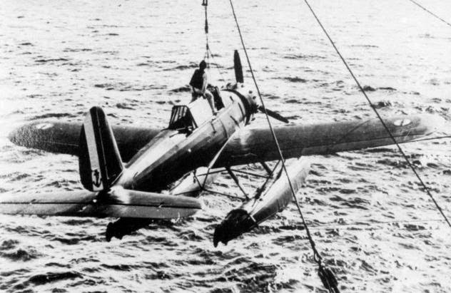 Bob's Boat Build Blog: Arado Ar 196 A-3 Seaplane and Bismarck Story
