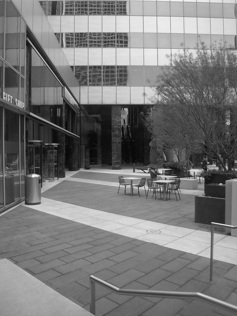 el imperio moderno: 444 flower building