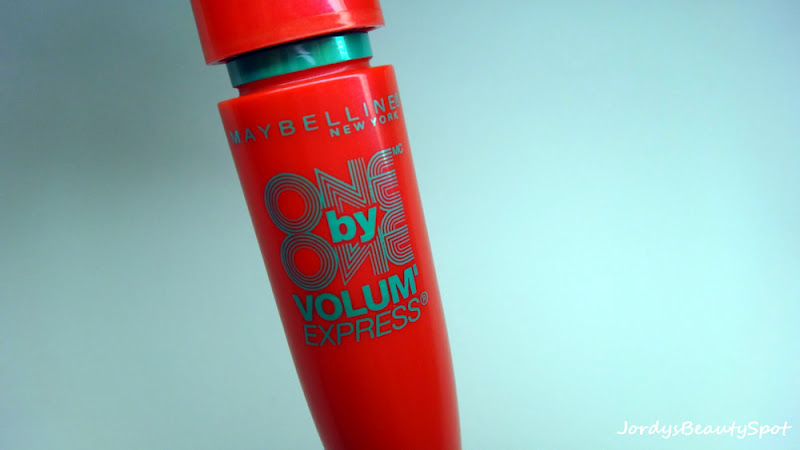 Jordy's Beauty Spot: REVIEW: MAYBELLINE ONE BY ONE MASCARA