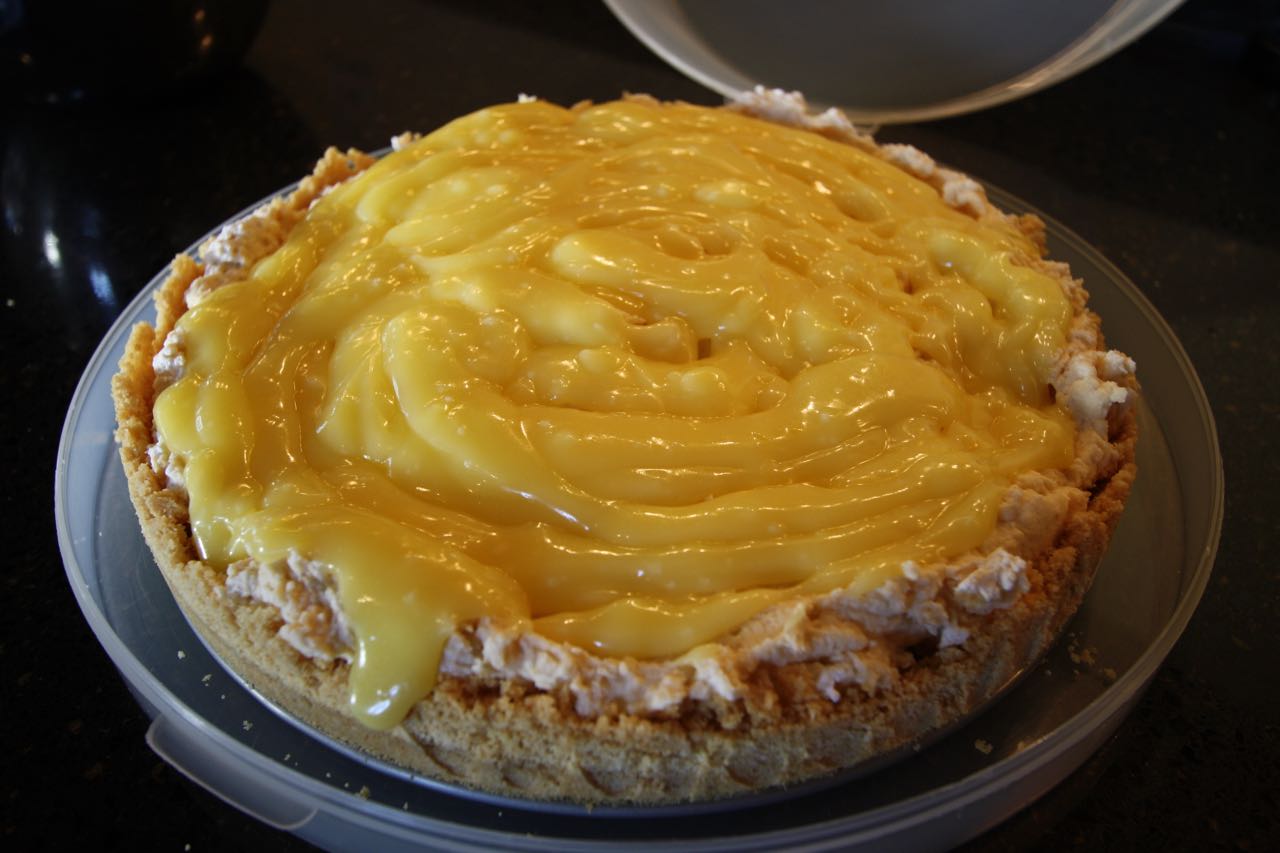 The Roediger House: Lemon Shortbread Cheesecake