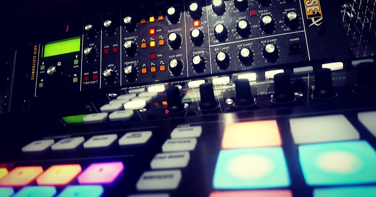 MATRIXSYNTH: Studio Electronics SE-1x Black