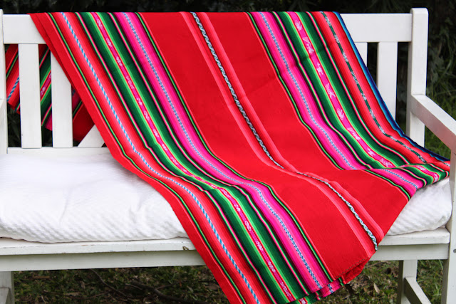 Rojo rojo el maravilloso / Estilo Aguayo