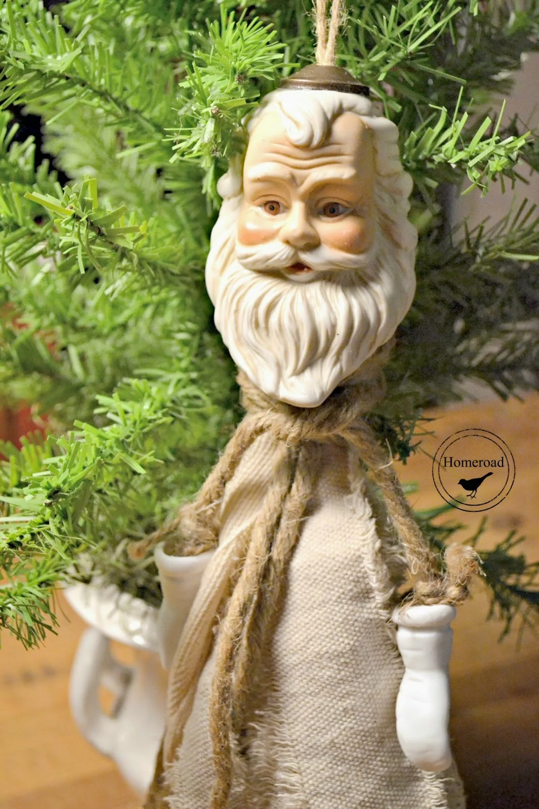 Rag Tag Santa Tassel