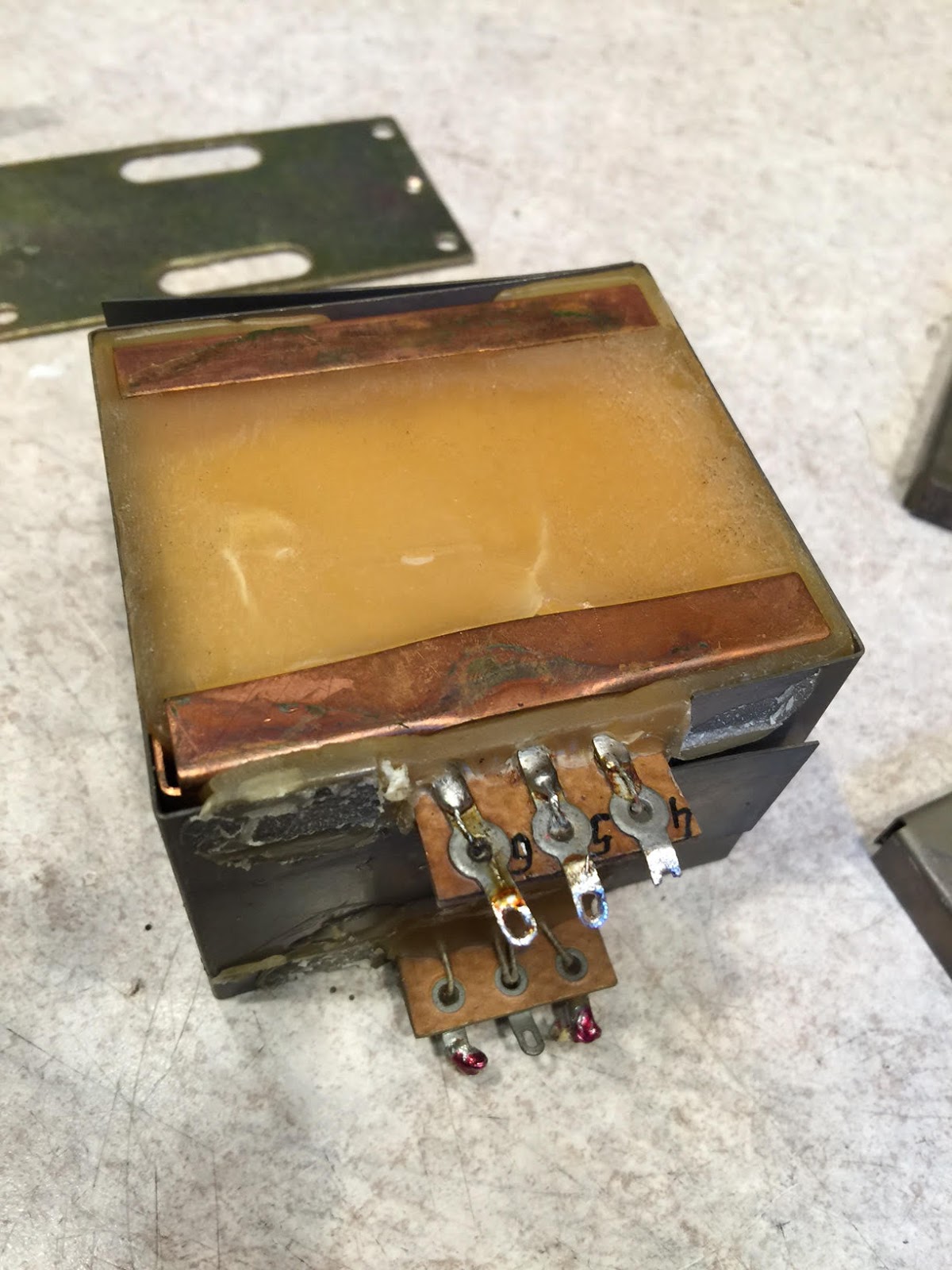 J&K Audio Design: Repair Transformers